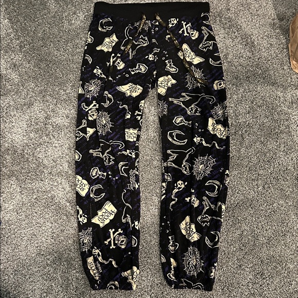 Hocus Pocus | Intimates & Sleepwear | Hocus Pocus Halloween Black And ...